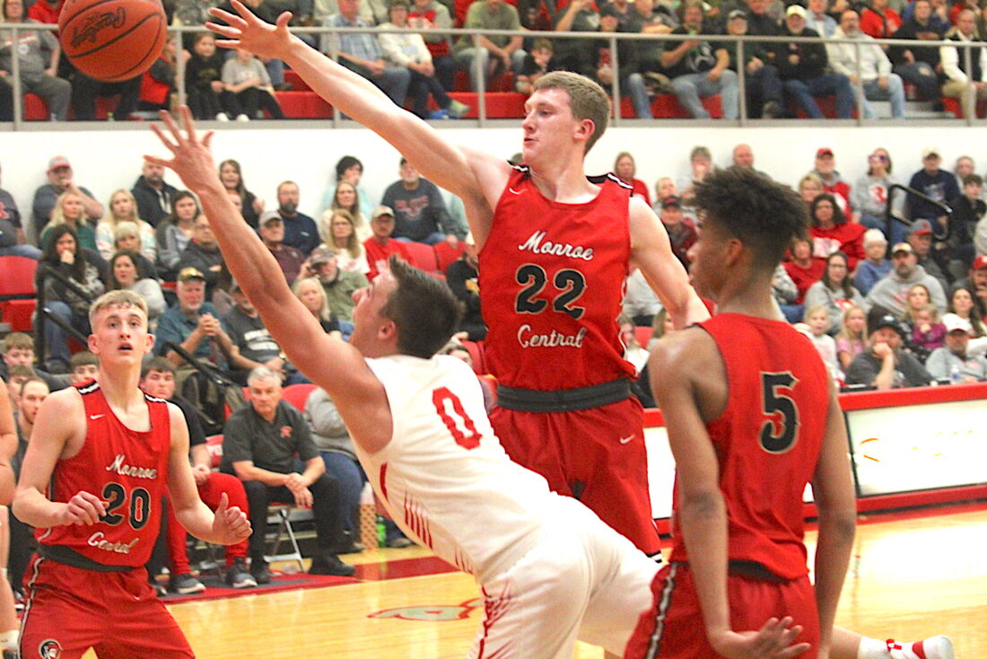 River is little challenge to undefeated Monroe Central | News, Sports ...